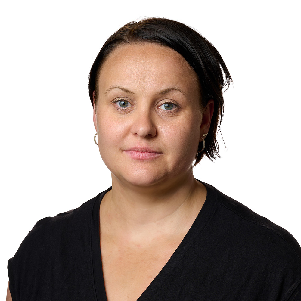 Tina Leder's Instagram, Twitter & Facebook on IDCrawl